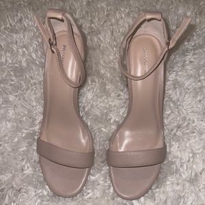 206 Collective | Shoes | Nwot 26 Collective Womens Tan Ankle Strap ...